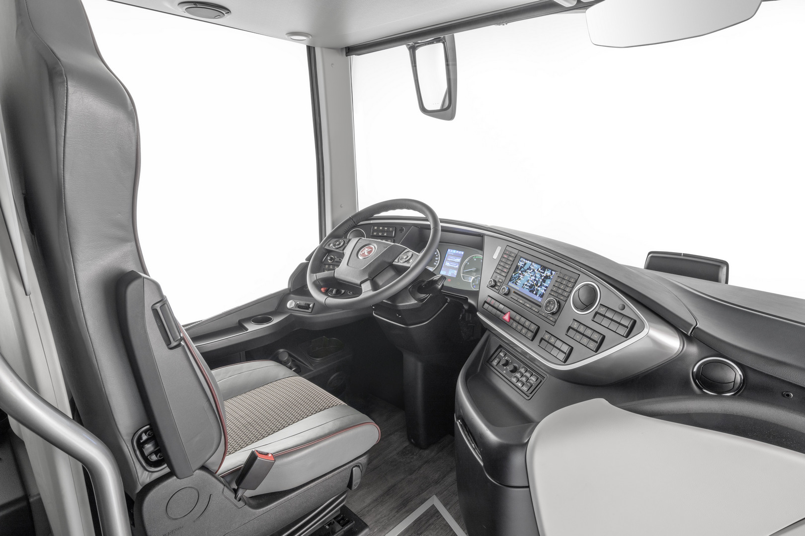 Обзор двухэтажного автобуса Setra S 531DT